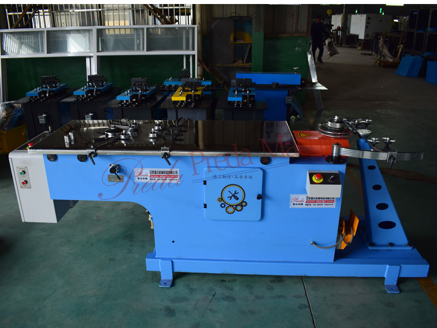 Hydraulic elbow making machine