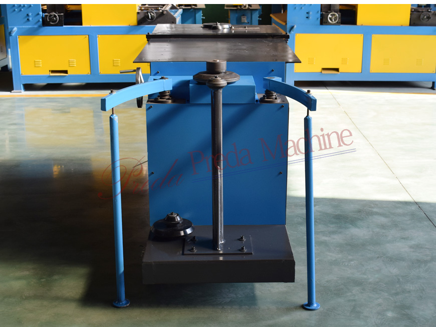 Elbow making machine