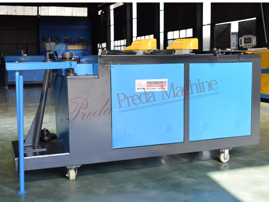 Elbow making machine